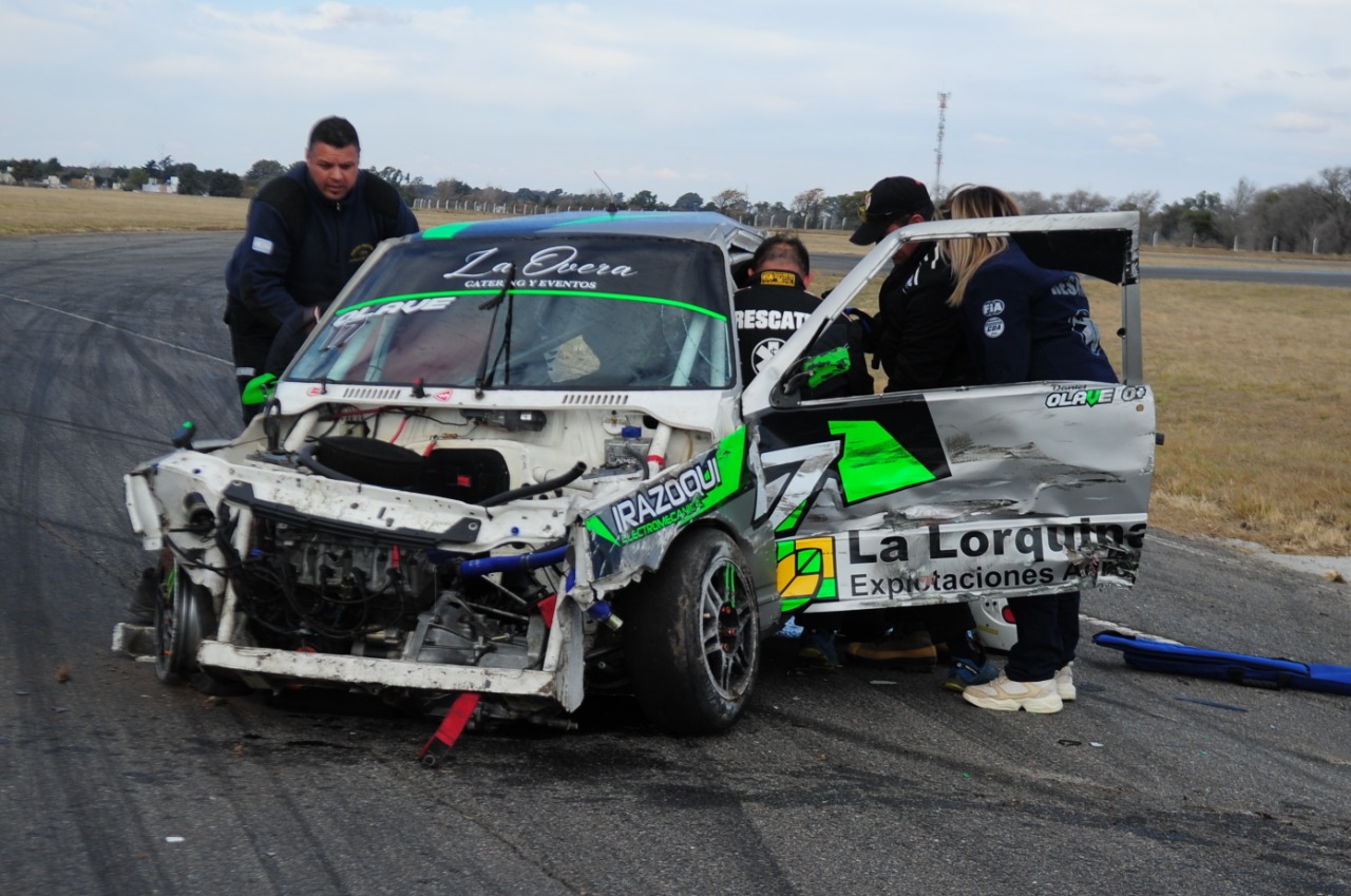 Daniel Olave: "Estoy bien, el auto no sirve más" - Poleman ...